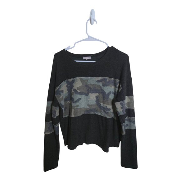 Moa Moa | Tops | Moa Moa Top Women M Black Camo Safari Oversized Usa ...
